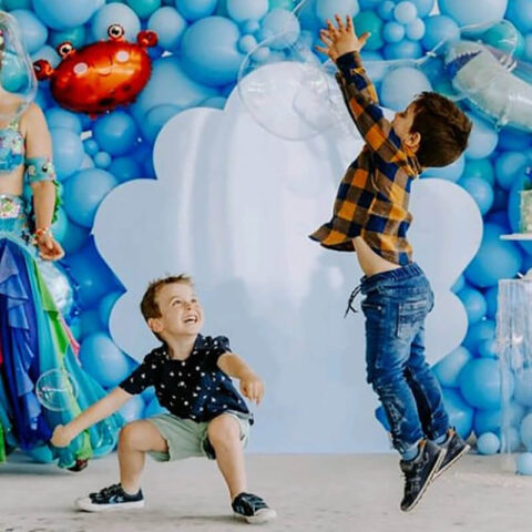 Bubbleheads | Very bubbly entertainment